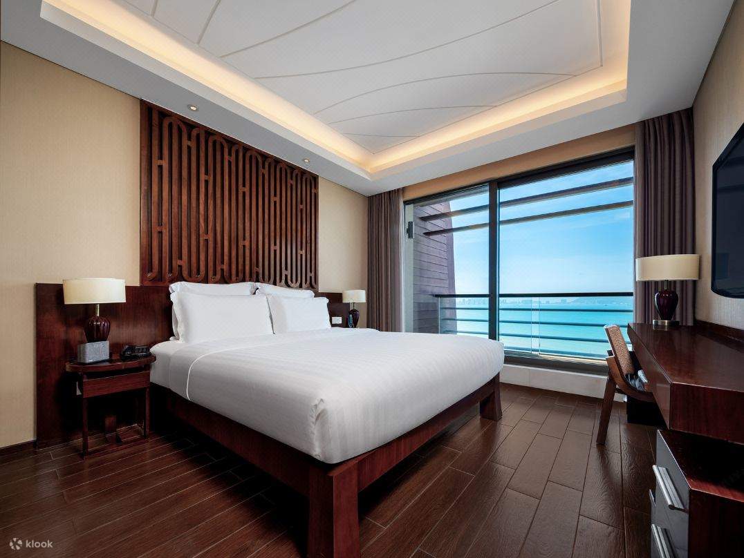 [Platform Selection] Pullman Oceanview Sanya Bay Resort Accommodation Package - Klook United Kingdom